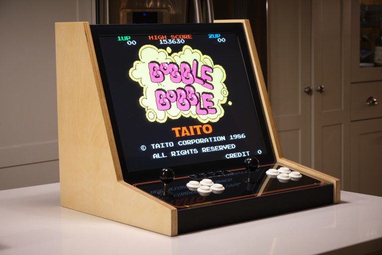 Custom Arcade Machine – ZXCODE